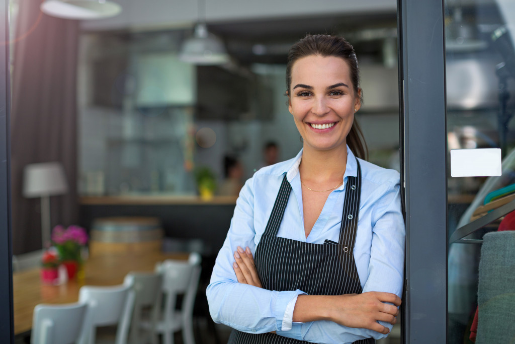 How to Properly Manage a Restaurant to Promote Growth and Success - Cohesia